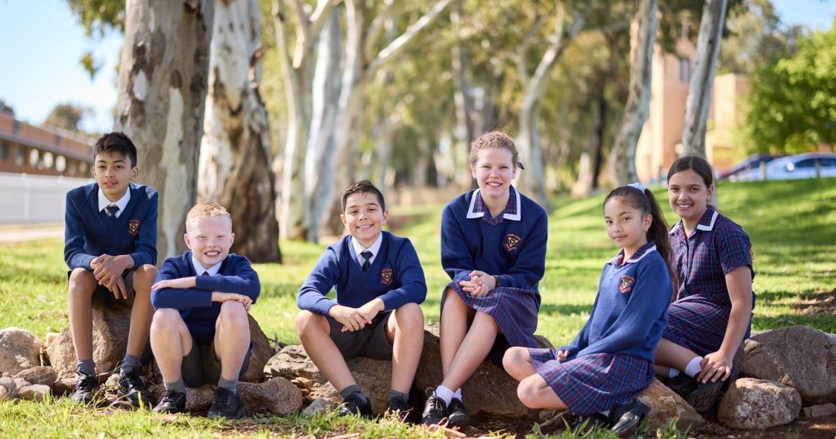 Trinity College | Uniforms | Guidelines | STARstore Supplier